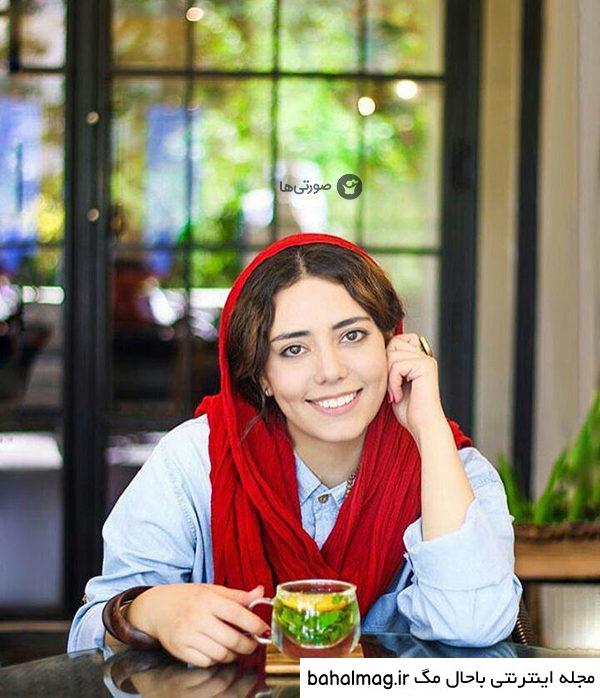 ژست عکس دخترانه در کافه ️ بهترین تصاویر